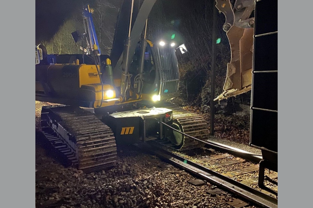 Hydraulic Winches: How They Work and Where They’re Used - Midwestern ...